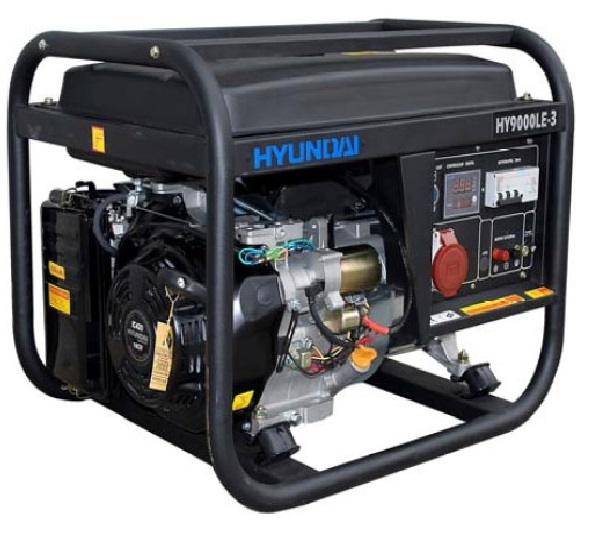 Essence: Groupe bi tension de 7,5 KVA / 9,4 KVA